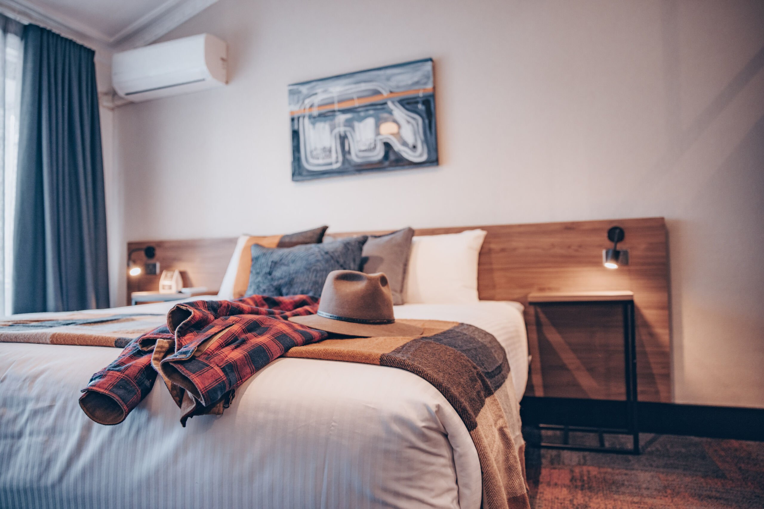 Banjo Patterson Inn - Bergstrom Architects